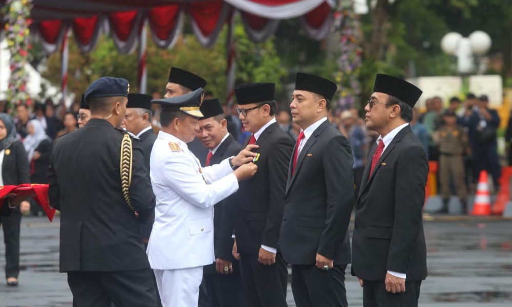 Raih Penghargaan Satyalancana, Bima Arya : Ini Untuk Semua ASN Hebat ...
